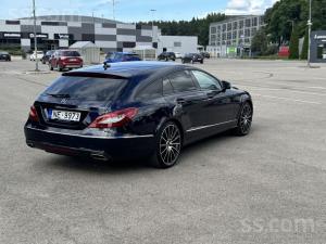 Blue Mercedes-Benz CLS 350 2014 in Riga, with an engine capacity of 3.00 L and mileage of 325 thousand km for 14990 €, photo 26 on AUTOMOTO.COM.LV