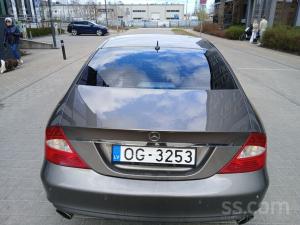 Brūns Mercedes-Benz CLS 350 2004 Rīga, ar dzinēja tilpumu 3.50 L un nobraukumu 0 tūkst. km par 5000 €, foto 4 vietnē AUTOMOTO.COM.LV
