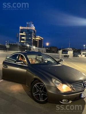 Коричневый Мерседес ЦЛС 350 2004 в Рига, объемом двигателя 3.50 л и пробегом 330 тыс. км за 5000 €, фото 3 на AUTOMOTO.COM.LV