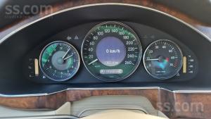 Brown Mercedes-Benz CLS 350 2005 in Ventspils, with an engine capacity of 3.50 L and mileage of 120 thousand km for 9950 €, photo 7 on AUTOMOTO.COM.LV