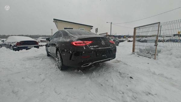 Brūns Mercedes-Benz CLS 350 2019 Viļņa, ar dzinēja tilpumu 3.00 L un nobraukumu 199 tūkst. km par 29700 €, foto 7 vietnē AUTOMOTO.COM.LV