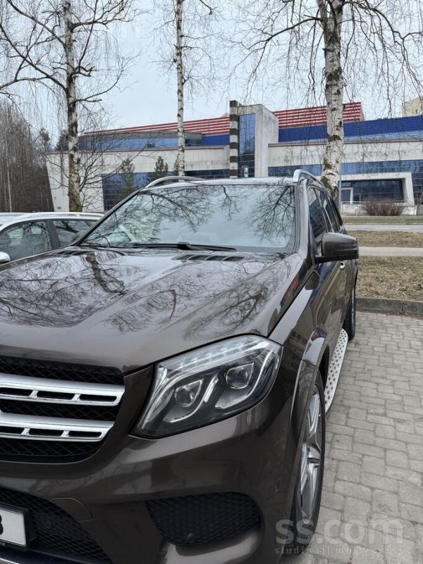 Коричневый Мерседес ЦЛС 350 2015 в Рига, объемом двигателя 3.00 л и пробегом 340 тыс. км за 25000 €, фото 2 на AUTOMOTO.COM.LV