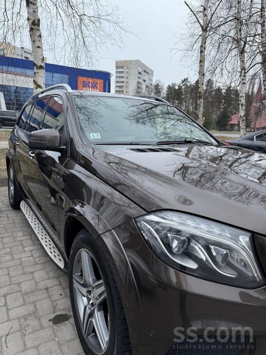 Коричневый Мерседес ЦЛС 350 2015 в Рига, объемом двигателя 3.00 л и пробегом 340 тыс. км за 25000 €, фото 4 на AUTOMOTO.COM.LV