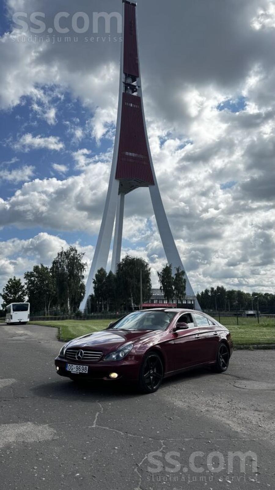 Mercedes-Benz CLS 350 2005 Rīga, ar dzinēja tilpumu 3.50 L un nobraukumu 299 tūkst. km par 4300 €, foto 3 vietnē AUTOMOTO.COM.LV