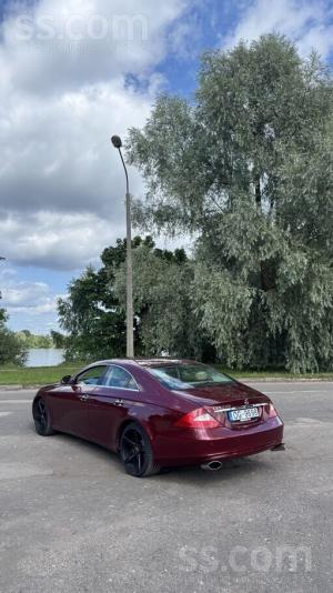 Mercedes-Benz CLS 350 2005 Rīga, ar dzinēja tilpumu 3.50 L un nobraukumu 299 tūkst. km par 4300 €, foto 4 vietnē AUTOMOTO.COM.LV