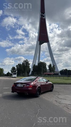 Mercedes-Benz CLS 350 2005 Rīga, ar dzinēja tilpumu 3.50 L un nobraukumu 299 tūkst. km par 4300 €, foto 5 vietnē AUTOMOTO.COM.LV
