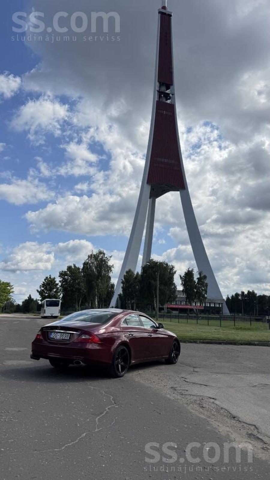 Mercedes-Benz CLS 350 2005 Rīga, ar dzinēja tilpumu 3.50 L un nobraukumu 299 tūkst. km par 4300 €, foto 6 vietnē AUTOMOTO.COM.LV