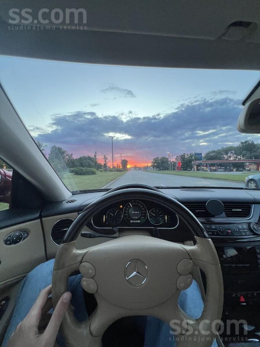 Mercedes-Benz CLS 350 2005 Rīga, ar dzinēja tilpumu 3.50 L un nobraukumu 299 tūkst. km par 4300 €, foto 7 vietnē AUTOMOTO.COM.LV