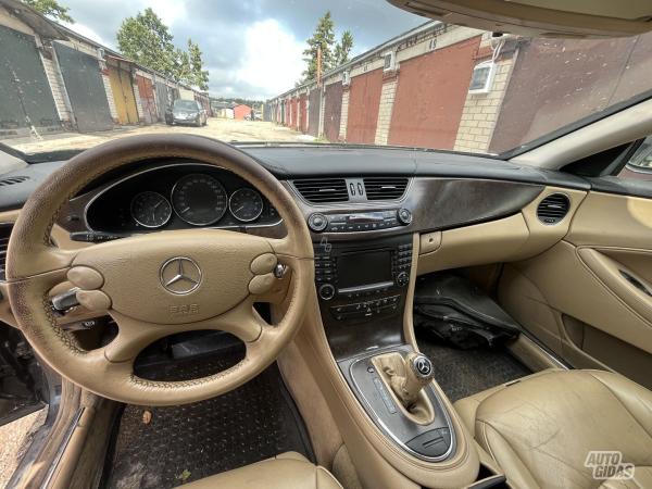 Мерседес ЦЛС 350 2006 в Каунас, объемом двигателя 3.50 л и пробегом 300 тыс. км за 1000 €, фото 7 на AUTOMOTO.COM.LV