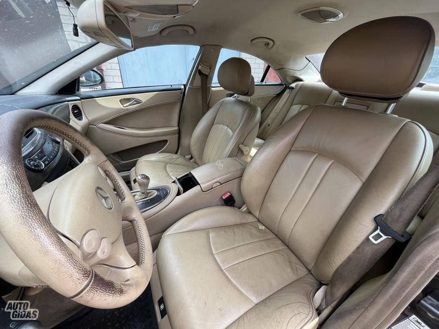 Мерседес ЦЛС 350 2006 в Каунас, объемом двигателя 3.50 л и пробегом 300 тыс. км за 1000 €, фото 8 на AUTOMOTO.COM.LV