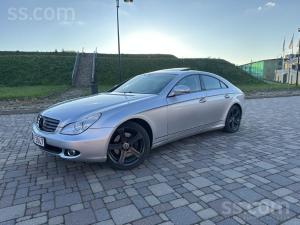 Grey Mercedes-Benz CLS 350 2005 in Daugavpils, with an engine capacity of 3.50 L and mileage of 290 thousand km for 4490 €, photo 6 on AUTOMOTO.COM.LV