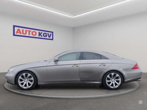Pelēks Mercedes-Benz CLS 350 2006 Viļņa, ar dzinēja tilpumu 3.50 L un nobraukumu 268 tūkst. km par 4999 €, foto 2 vietnē AUTOMOTO.COM.LV