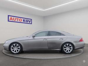 Grey Mercedes-Benz CLS 350 2006 in Vilnius, with an engine capacity of 3.50 L and mileage of 268 thousand km for 4999 €, photo 3 on AUTOMOTO.COM.LV