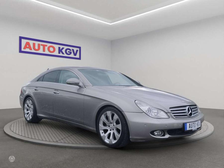 Grey Mercedes-Benz CLS 350 2006 in Vilnius, with an engine capacity of 3.50 L and mileage of 268 thousand km for 4999 €, photo 8 on AUTOMOTO.COM.LV
