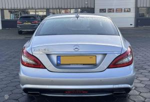 Pelēks Mercedes-Benz CLS 350 2011 Kauņa, ar dzinēja tilpumu 3.50 L un nobraukumu 188 tūkst. km par 8990 €, foto 5 vietnē AUTOMOTO.COM.LV