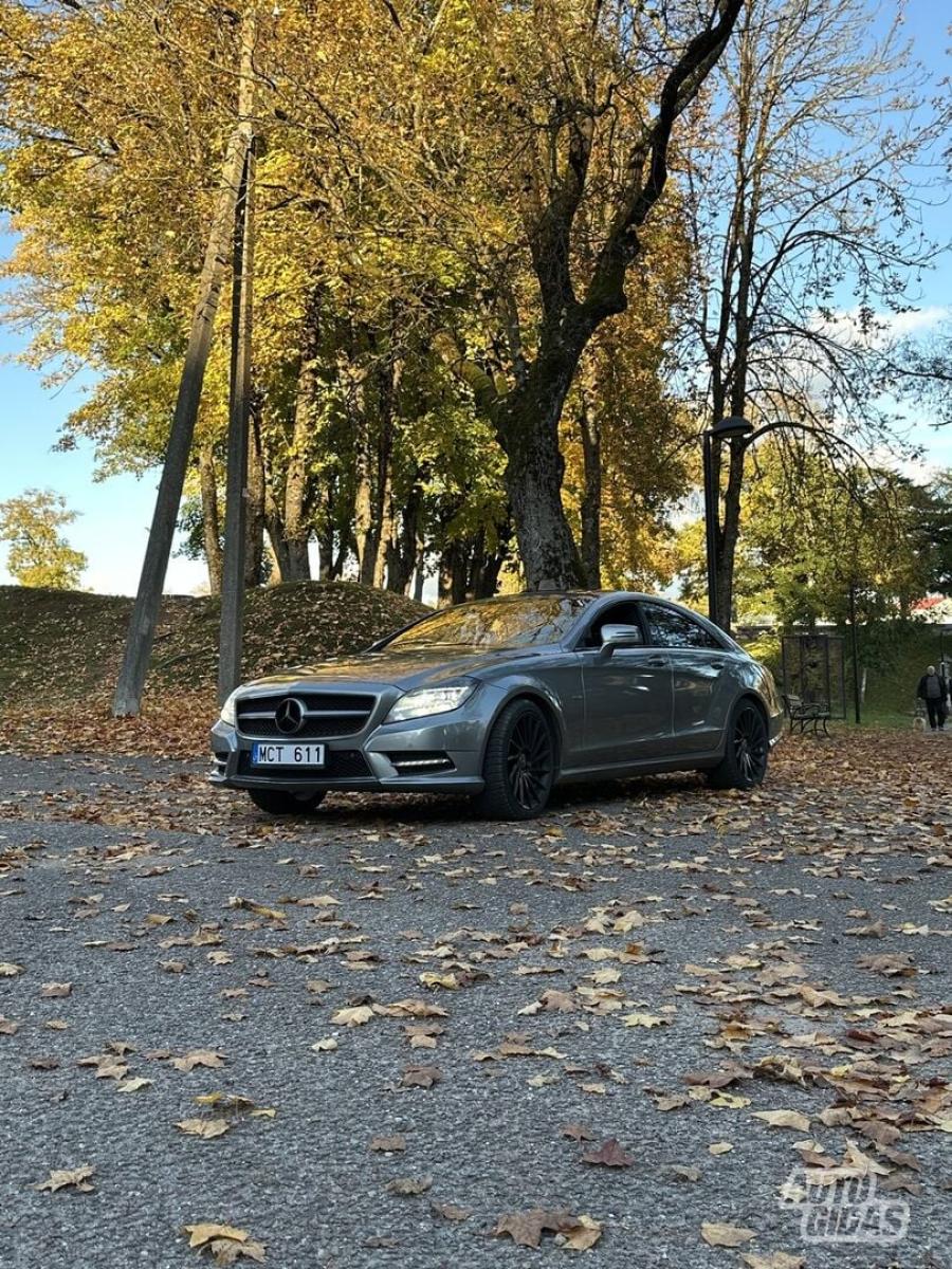 Grey Mercedes-Benz CLS 350 2011 in Kretinga, with an engine capacity of 3.00 L and mileage of 282 thousand km for 14000 €, photo 10 on AUTOMOTO.COM.LV