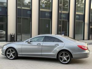 Grey Mercedes-Benz CLS 350 2011 in Vilnius, with an engine capacity of 2.99 L and mileage of 314 thousand km for 12300 €, photo 12 on AUTOMOTO.COM.LV
