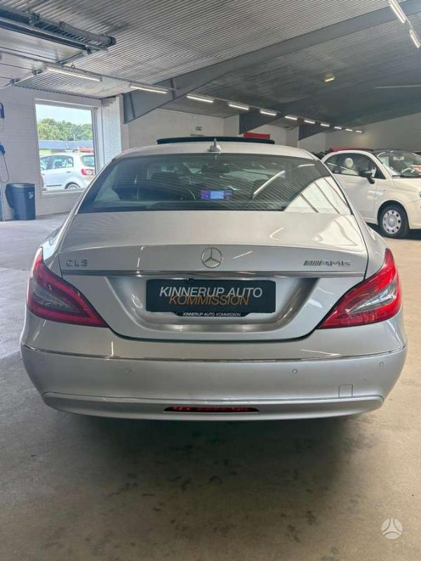 Мерседес ЦЛС 350 2011 в Паневежис на AUTOMOTO.COM.LV Серый Мерседес ЦЛС 350 2011 в Паневежис, объемом двигателя 2.99 л и пробегом 164 тыс. км за 11500 €, фото 6 на AUTOMOTO.COM.LV