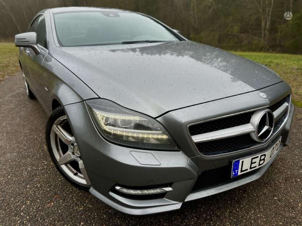 Grey Mercedes-Benz CLS 350 2012 in Vilnius, with an engine capacity of 2.99 L and mileage of 335 thousand km for 13500 €, photo 7 on AUTOMOTO.COM.LV