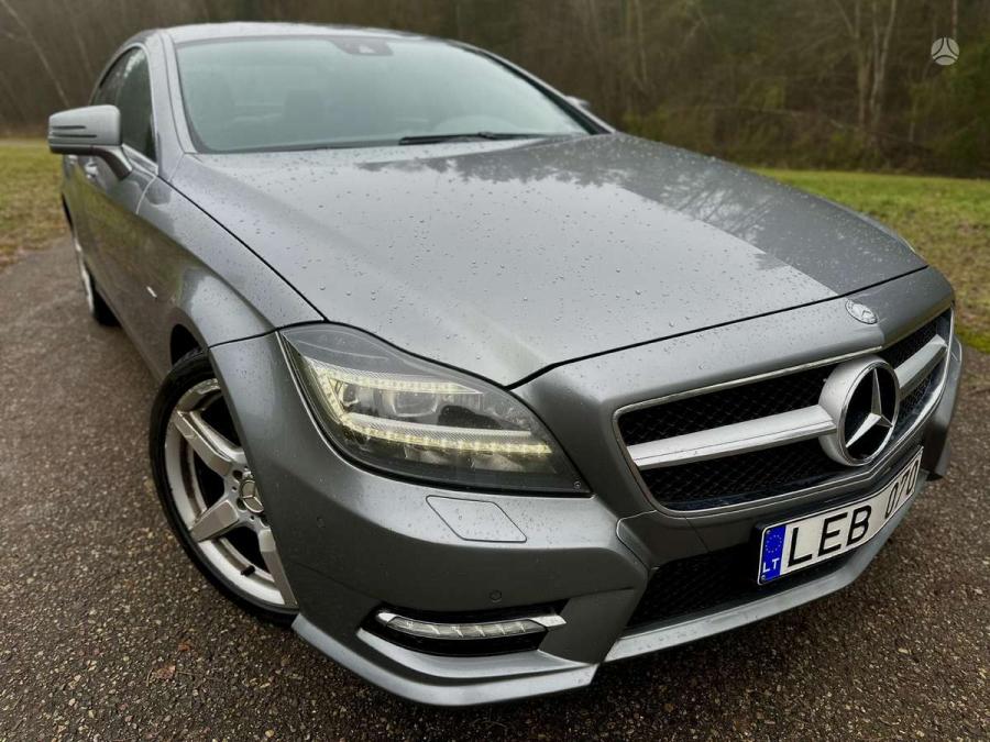 Pelēks Mercedes-Benz CLS 350 2012 Viļņa, ar dzinēja tilpumu 2.99 L un nobraukumu 335 tūkst. km par 13500 €, foto 7 vietnē AUTOMOTO.COM.LV