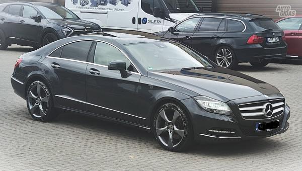 Pelēks Mercedes-Benz CLS 350 2012 Viļņa, ar dzinēja tilpumu 3.00 L un nobraukumu 263 tūkst. km par 14100 €, foto 1 vietnē AUTOMOTO.COM.LV
