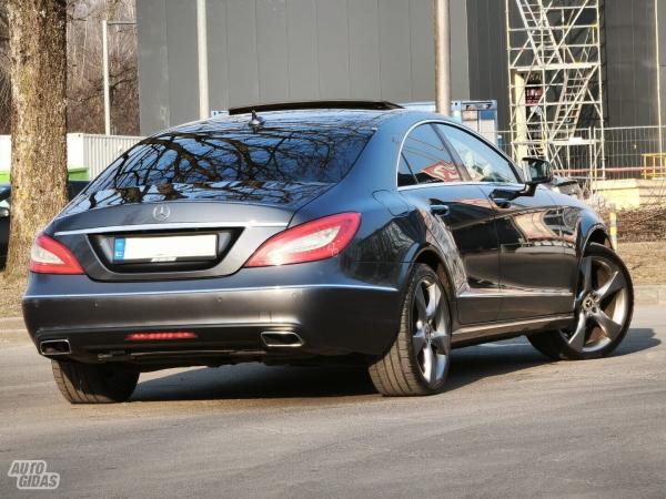 Pelēks Mercedes-Benz CLS 350 2012 Viļņa, ar dzinēja tilpumu 3.00 L un nobraukumu 263 tūkst. km par 14100 €, foto 1 vietnē AUTOMOTO.COM.LV