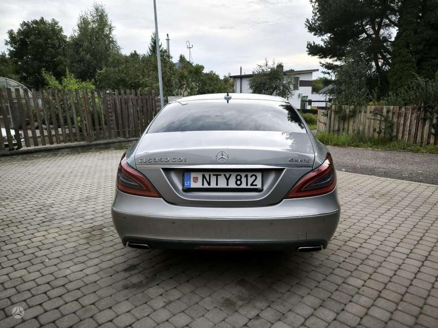 Серый Мерседес ЦЛС 350 2012 в Вильнюс, объемом двигателя 2.99 л и пробегом 324 тыс. км за 10450 €, фото 12 на AUTOMOTO.COM.LV