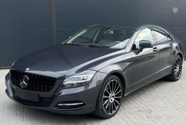 Pelēks Mercedes-Benz CLS 350 2012 Kauņa, ar dzinēja tilpumu 2.99 L un nobraukumu 217 tūkst. km par 13900 €, foto 1 vietnē AUTOMOTO.COM.LV
