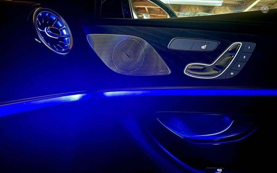 Pelēks Mercedes-Benz CLS 350 2019 Kauņa, ar dzinēja tilpumu 2.93 L un nobraukumu 123 tūkst. km par 35400 €, foto 24 vietnē AUTOMOTO.COM.LV