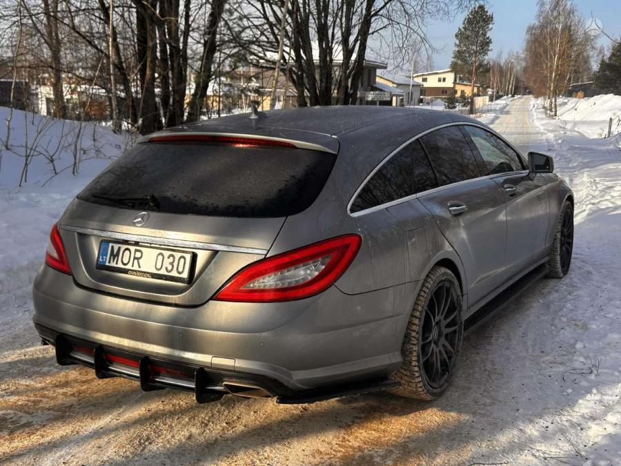 Grey Mercedes-Benz CLS 350 2014 in Vilnius, with an engine capacity of 3.00 L and mileage of 211 thousand km for 17499 €, photo 1 on AUTOMOTO.COM.LV