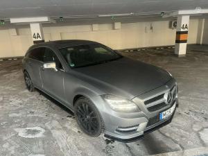 Grey Mercedes-Benz CLS 350 2014 in Vilnius, with an engine capacity of 3.00 L and mileage of 211 thousand km for 17499 €, photo 2 on AUTOMOTO.COM.LV