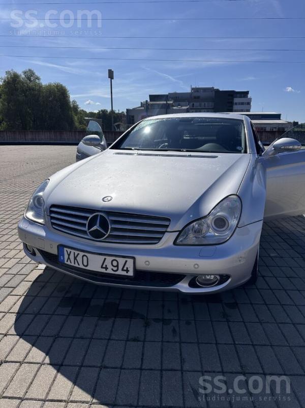 Pelēks Mercedes-Benz CLS 350 2005 Rīga, ar dzinēja tilpumu 3.50 L un nobraukumu 152 tūkst. km par 5500 €, foto 1 vietnē AUTOMOTO.COM.LV