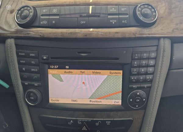 Grey Mercedes-Benz CLS 350 2009 in Klaipeda, with an engine capacity of 3.00 L and mileage of 295 thousand km for 3700 €, photo 11 on AUTOMOTO.COM.LV