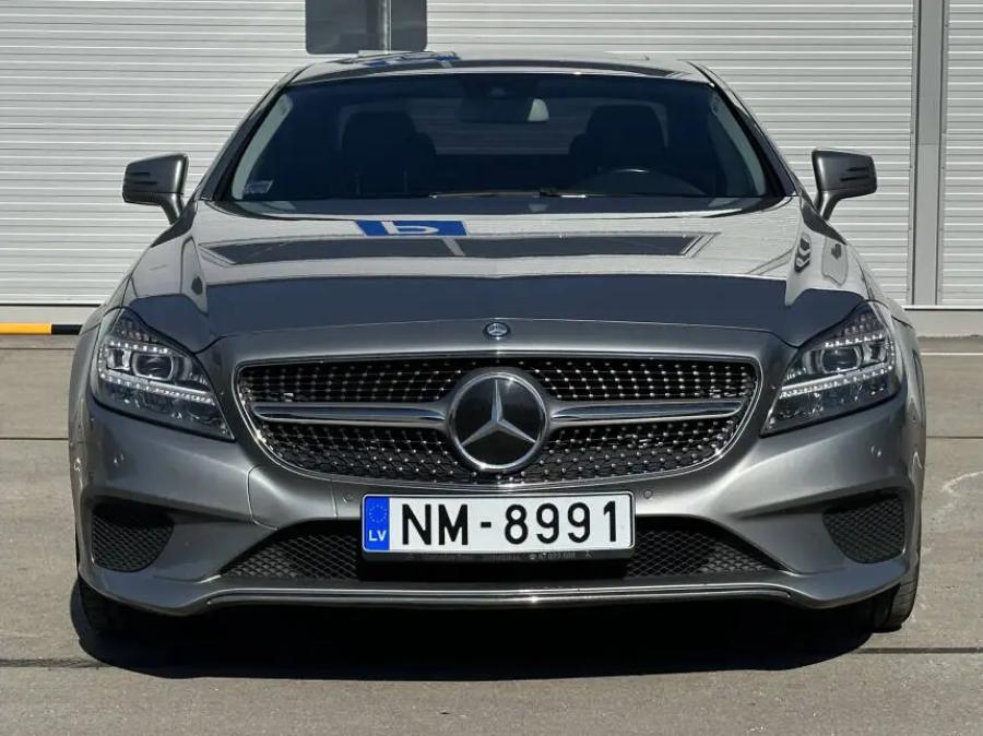 Pelēks Mercedes-Benz CLS 350 2011 Rīga, ar dzinēja tilpumu 3.00 L un nobraukumu 290 tūkst. km par 14990 €, foto 3 vietnē AUTOMOTO.COM.LV