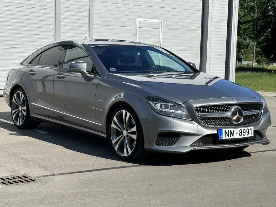 Pelēks Mercedes-Benz CLS 350 2011 Rīga, ar dzinēja tilpumu 3.00 L un nobraukumu 290 tūkst. km par 14990 €, foto 4 vietnē AUTOMOTO.COM.LV