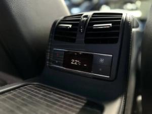 Pelēks Mercedes-Benz CLS 350 2011 Rīga, ar dzinēja tilpumu 3.00 L un nobraukumu 290 tūkst. km par 14990 €, foto 19 vietnē AUTOMOTO.COM.LV
