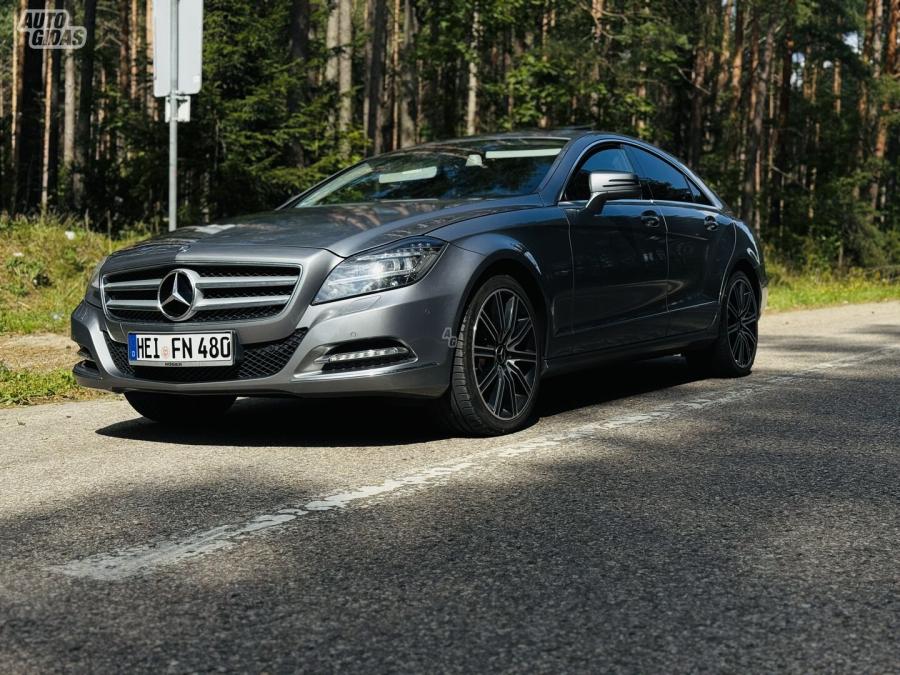 Серый Мерседес ЦЛС 350 2011 в Вильнюс, объемом двигателя 3.00 л и пробегом 263 тыс. км за 12300 €, фото 14 на AUTOMOTO.COM.LV