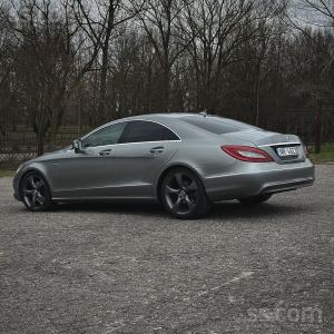 Pelēks Mercedes-Benz CLS 350 2012 Liepāja, ar dzinēja tilpumu 3.00 L un nobraukumu 253 tūkst. km par 12300 €, foto 4 vietnē AUTOMOTO.COM.LV
