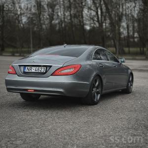 Pelēks Mercedes-Benz CLS 350 2012 Liepāja, ar dzinēja tilpumu 3.00 L un nobraukumu 253 tūkst. km par 12300 €, foto 5 vietnē AUTOMOTO.COM.LV