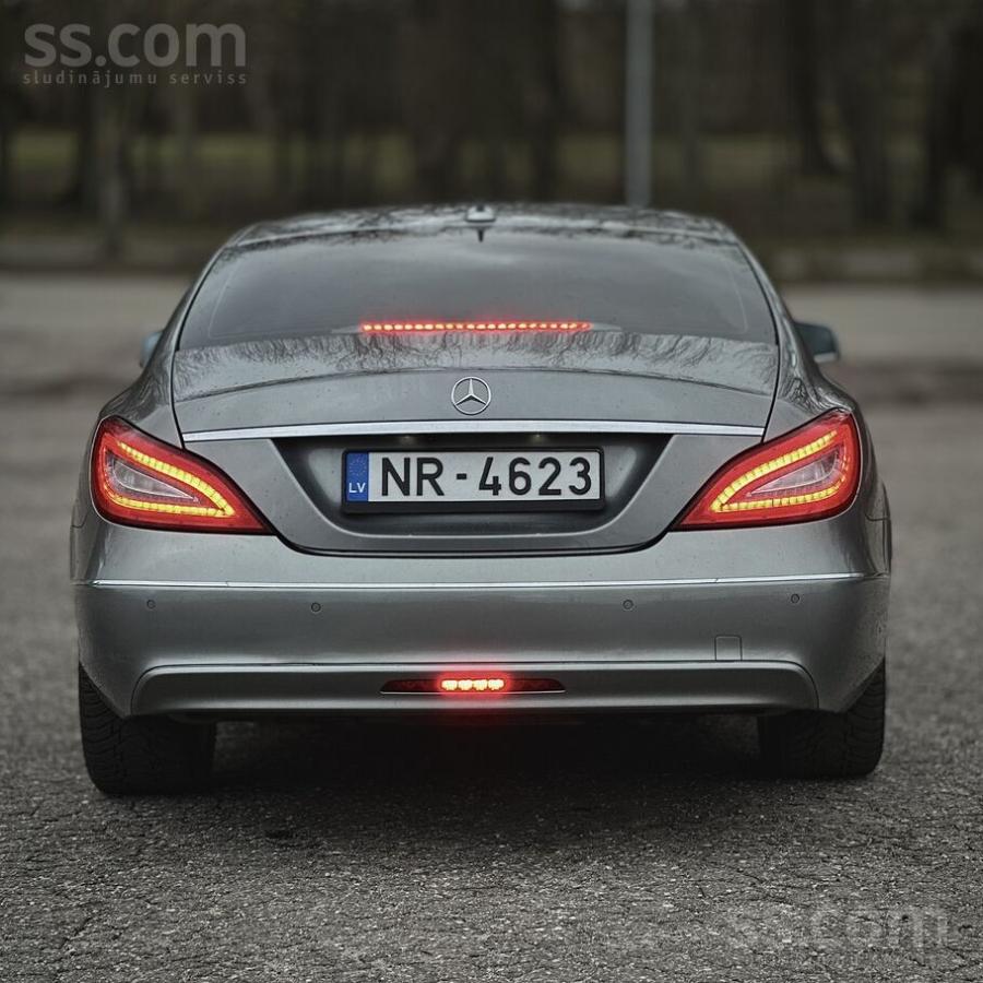 Pelēks Mercedes-Benz CLS 350 2012 Liepāja, ar dzinēja tilpumu 3.00 L un nobraukumu 253 tūkst. km par 12300 €, foto 7 vietnē AUTOMOTO.COM.LV