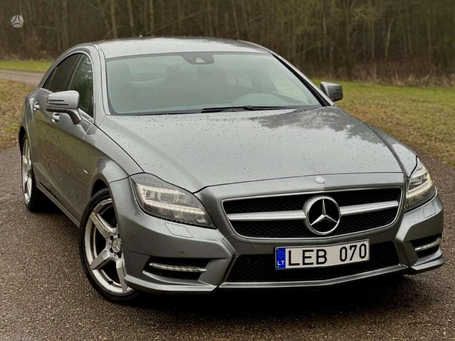 Pelēks Mercedes-Benz CLS 350 2012 Viļņa, ar dzinēja tilpumu 0.00 L un nobraukumu 335 tūkst. km par 13000 €, foto 7 vietnē AUTOMOTO.COM.LV