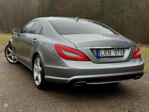 Pelēks Mercedes-Benz CLS 350 2012 Viļņa, ar dzinēja tilpumu 0.00 L un nobraukumu 335 tūkst. km par 13000 €, foto 14 vietnē AUTOMOTO.COM.LV