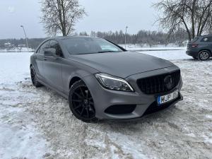 Grey Mercedes-Benz CLS 350 2012 in Jonava, with an engine capacity of 3.00 L and mileage of 302 thousand km for 15250 €, photo 2 on AUTOMOTO.COM.LV