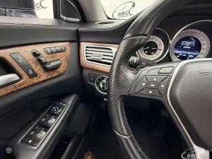 Grey Mercedes-Benz CLS 350 2012 in Vilnius, with an engine capacity of 2.99 L and mileage of 263 thousand km for 12900 €, photo 32 on AUTOMOTO.COM.LV