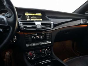 Pelēks Mercedes-Benz CLS 350 2012 Viļņa, ar dzinēja tilpumu 2.99 L un nobraukumu 350 tūkst. km par 10350 €, foto 20 vietnē AUTOMOTO.COM.LV