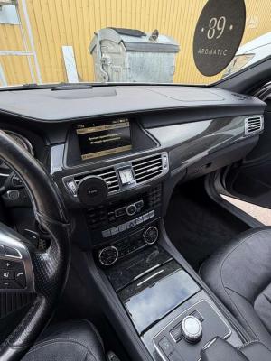 Grey Mercedes-Benz CLS 350 2012 in Visaginas, with an engine capacity of 2.99 L and mileage of 285 thousand km for 12000 €, photo 6 on AUTOMOTO.COM.LV