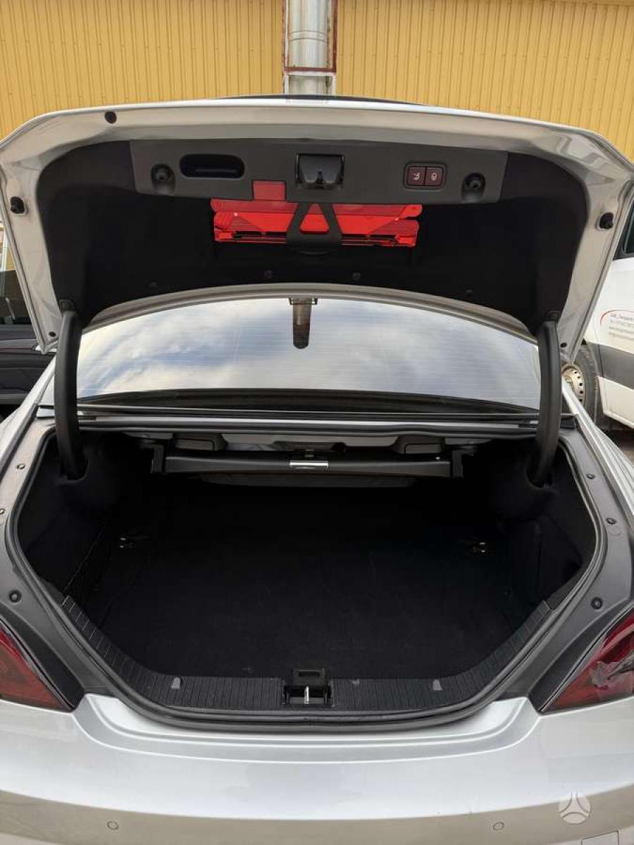 Grey Mercedes-Benz CLS 350 2012 in Visaginas, with an engine capacity of 2.99 L and mileage of 285 thousand km for 12000 €, photo 14 on AUTOMOTO.COM.LV