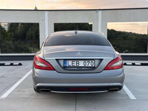 Pelēks Mercedes-Benz CLS 350 2012 Viļņa, ar dzinēja tilpumu 2.99 L un nobraukumu 350 tūkst. km par 10650 €, foto 10 vietnē AUTOMOTO.COM.LV