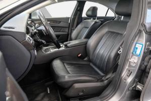 Grey Mercedes-Benz CLS 350 2012 in Kaunas, with an engine capacity of 3.00 L and mileage of 280 thousand km for 10900 €, photo 6 on AUTOMOTO.COM.LV