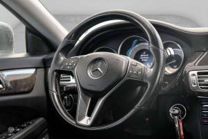 Grey Mercedes-Benz CLS 350 2012 in Kaunas, with an engine capacity of 3.00 L and mileage of 280 thousand km for 10900 €, photo 7 on AUTOMOTO.COM.LV